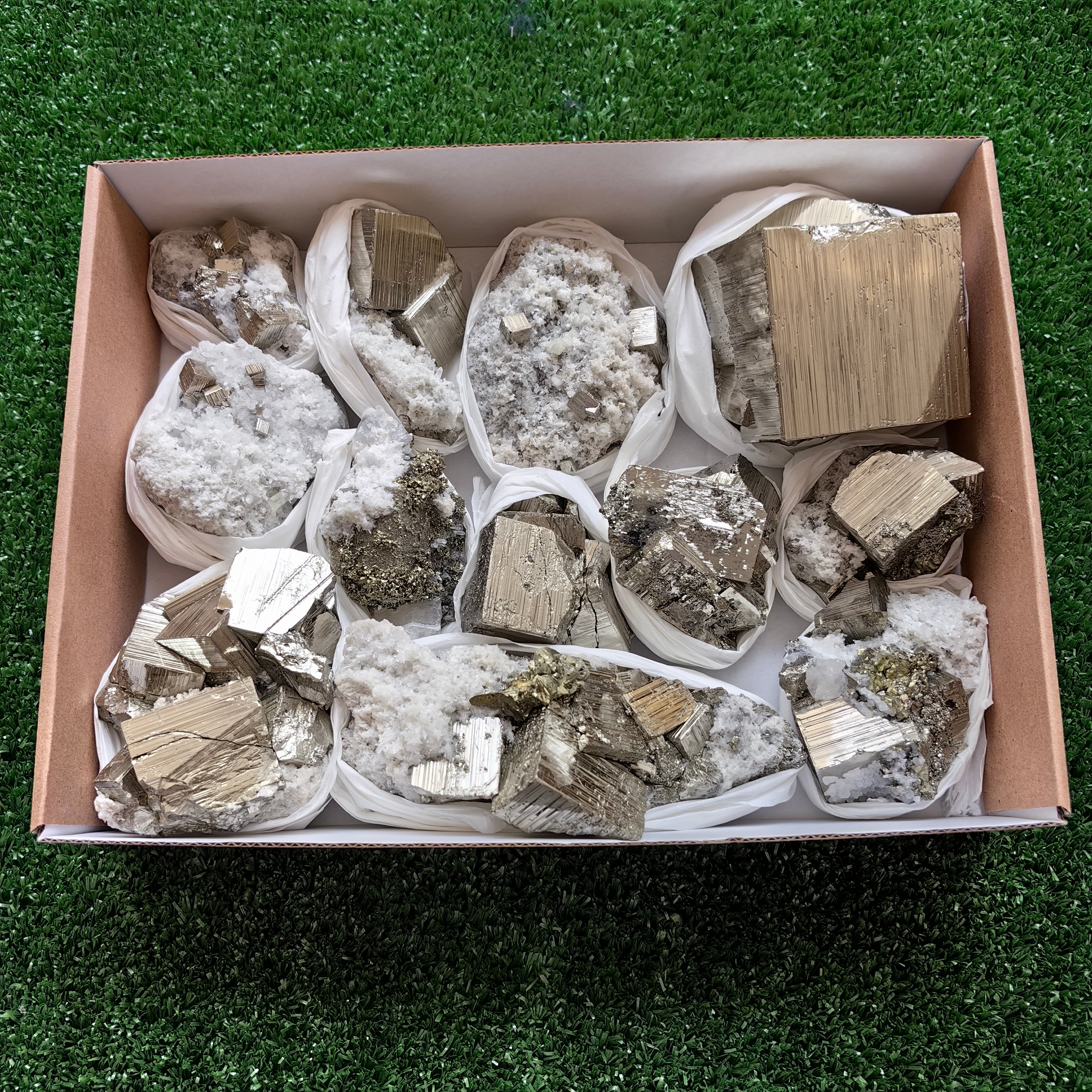 Box pyrite cubic – INKA MINERALS PERU